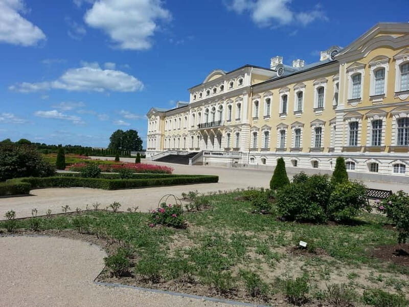 Vilnius: Hill of Crosses, Rundale Palace, Bauska Castle Trip - Vilnius: Hill of Crosses, Rundale Palace, Bauska Castle Trip — a Practical Guide