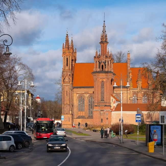 Vilnius: Private Half-Day City Tour by Minivan - Key Points