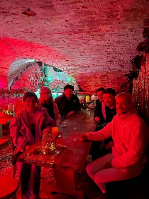 Vilnius Private Pub & Bar Crawl Tour & Hidden Gems - A Closer Look at the Vilnius Pub & Bar Crawl Experience
