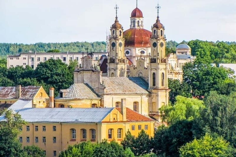 Vilnius : Sightseeing Walking Custom Tour with a Local Guide - Why Consider This Tour?