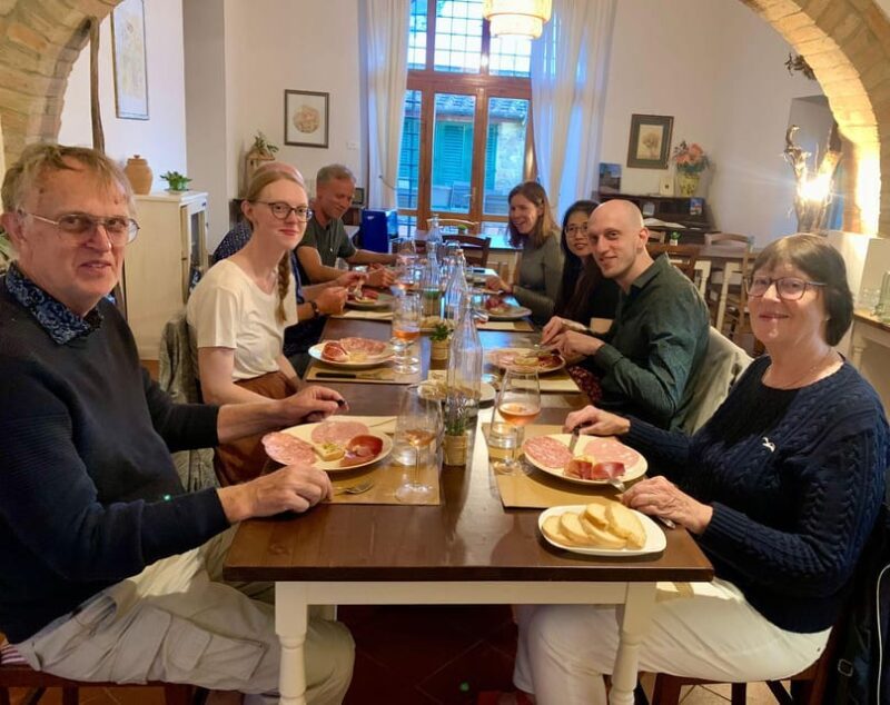 Vinci: Wine Tasting & Local Tuscan Food Dinner - Who Will Love This Tour?