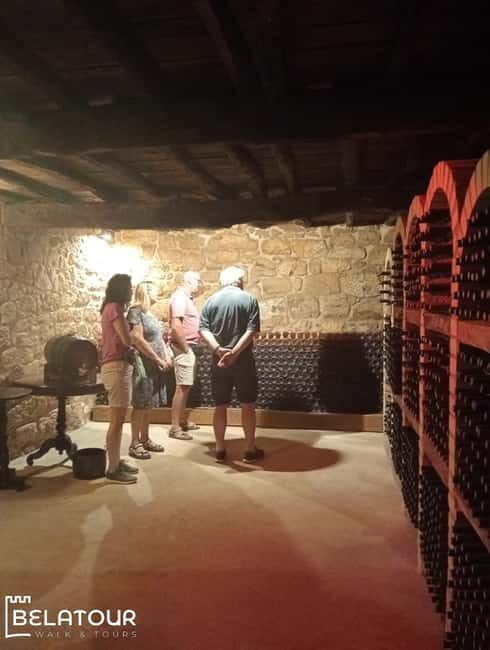 Vineyards and History of the City 6H - What Makes This Tour Stand Out?