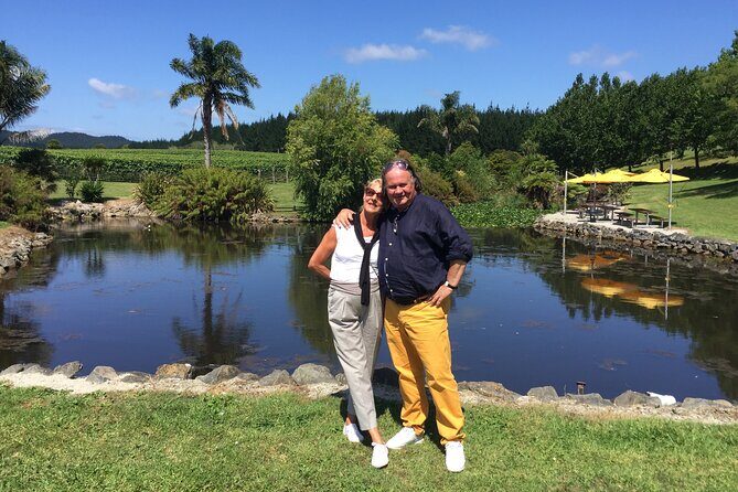Vineyards Honey and Black Sand Beaches from Auckland - FAQ