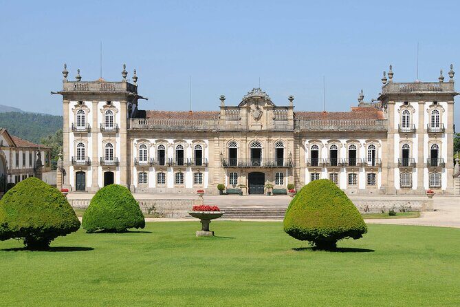 Vinho Verde Private Wine-Tour (All Inclusive) - What’s Included – and What’s Not
