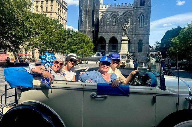 Vintage 1930 convertible ride in Old Montreal w/ old tunes-30min - Practical Tips for Travelers