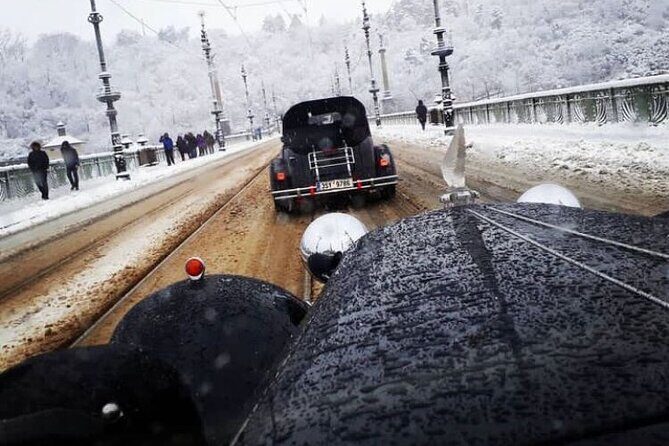 Vintage Cars Prague - Grand City Tour 150min / 1-6 pers. 2,5hrs - An Authentic, Stylish Way to See Prague
