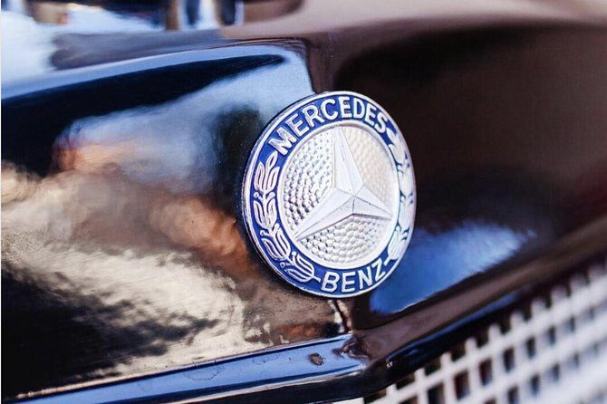 Vintage Cars Prague - Sightseeing Tour 90min / 1-6 pers. - The Sum Up