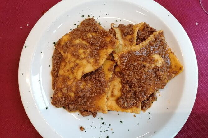 Vintage Fiat 500 Chianti Classico Wine Tour and Tuscan Lunch - Authenticity and Reviews from Travelers