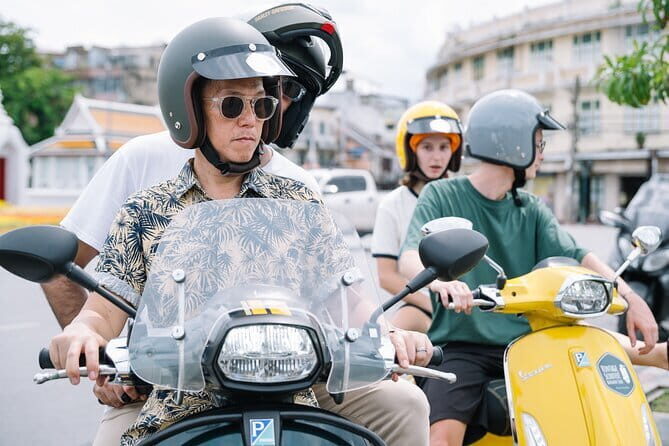 Vintage Scooter Bangkok Tour on Weekday (City Route) - The Itinerary in Detail