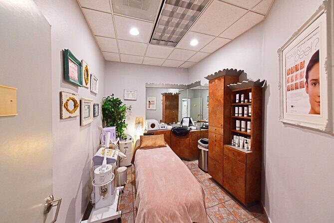 VIP 90 Minute Reflexology and Massage Combo - The Experience Overview