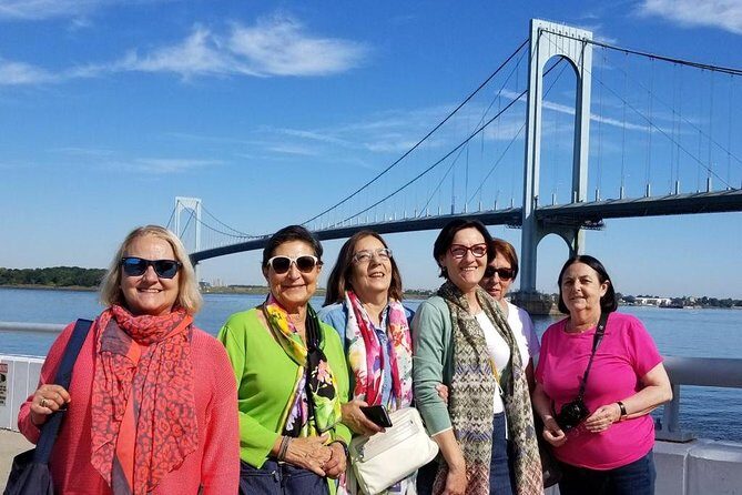 VIP contrasts (We visited Harlem, Bronx, Queens, Brooklyn and Manhattan) - Frequently Asked Questions