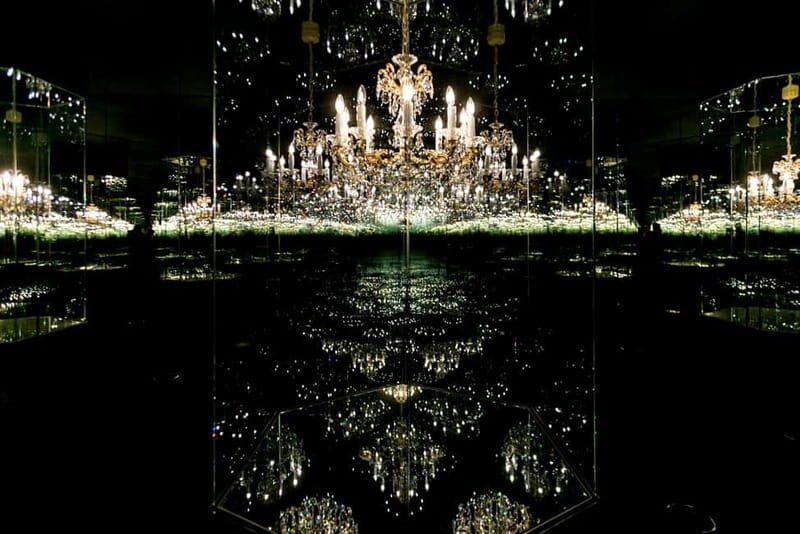 VIP EXPERIENCE - Swarovski Manufactory & Swarovski Crystal Worlds - The Sum Up