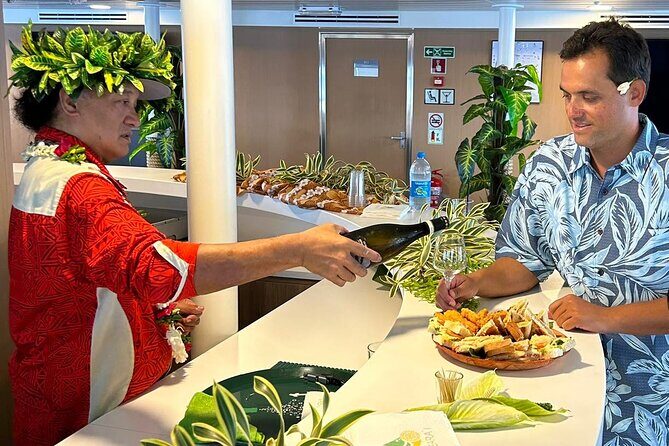 VIP Ferry crossing from Tahiti to Moorea - Key Points