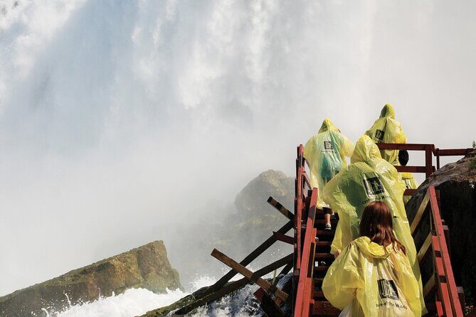 VIP First Access Maid of the Mist and Cave of the Winds - A Deep Dive into the Tour Experience