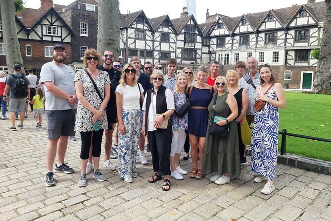 VIP Kensington Palace Gardens Tour & Royal Tea Crown Experience - Key Points