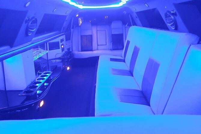 VIP luxury limousine airport transfer one way! - Key Points