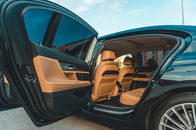 VIP Luxury Sedan Airport Transfer - Itinerary Breakdown: What to Expect