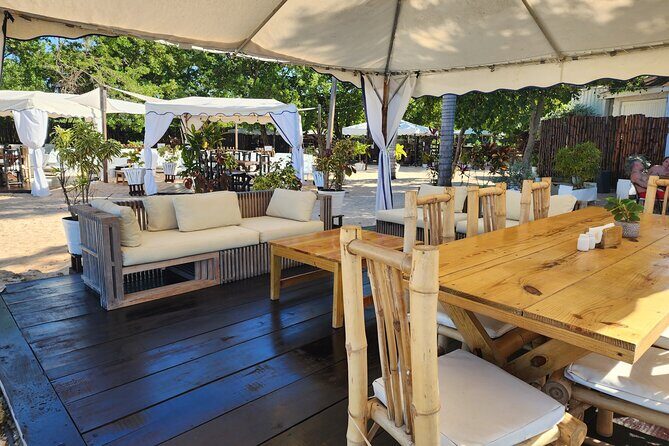 VIP Oceanfront Cabana at Bamboo Beach Club in Ocho Rios - FAQ