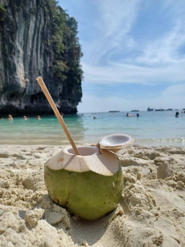 VIP Private Day Trip to Hong island - Key Points