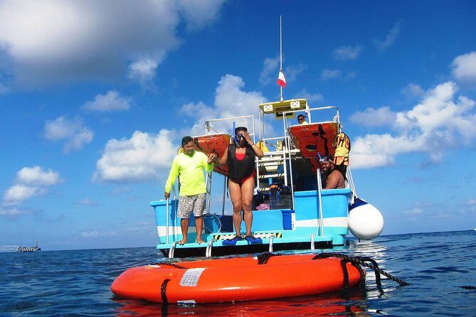VIP Private Glass Bottom Boat and Snorkeling, 3 Reefs in Cozumel - FAQ