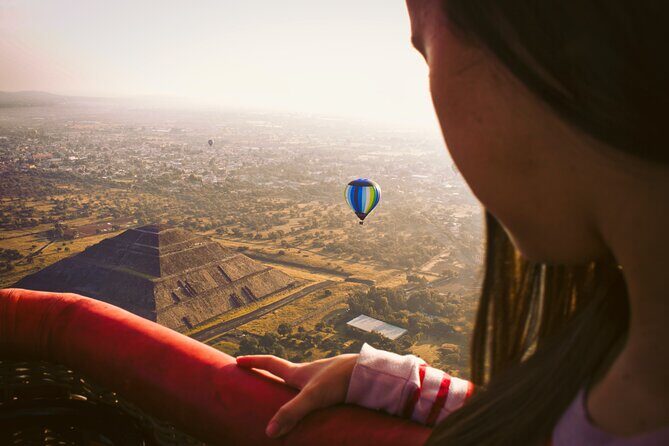 VIP Private Hot Air Balloon Flight plus Teotihuacan Ruins Tour - The Sum Up