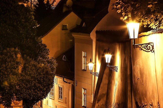 VIP Private tour Prague: Castle, Lunch, Beer, Boat - A Deep Dive into the Prague Private Tour Experience