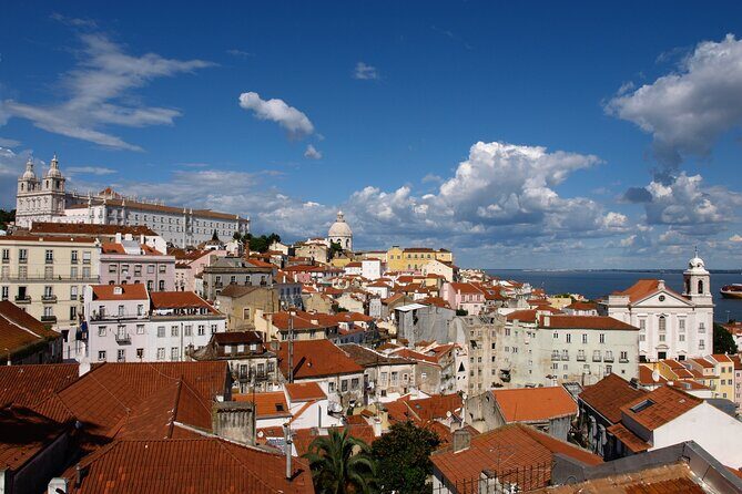 VIP request tour PORTO with your private guide in German - What Does the Tour Include?