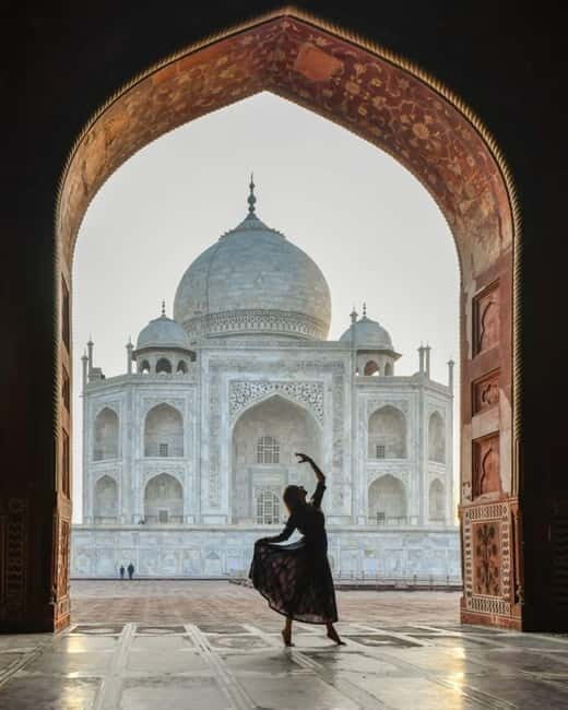 VIP Tajmahal Tickets with Guide & Private Photographer - A Closer Look at the Experience