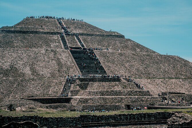 VIP Teotihuacan & Guadalupe Shrine Tour: A Journey Through Time - Authenticity, Comfort, and Overall Value