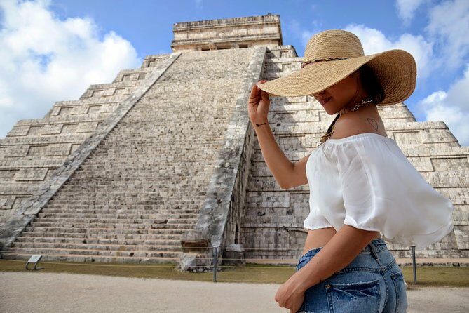 VIP tour to Chichén Itza, Hubiku & Ik Kil. Lunch and transportation included - What’s Included and What’s Not