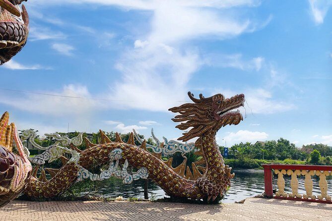 VIP Tour to Dragon Floating Temple by Speed Boat - The Sum Up