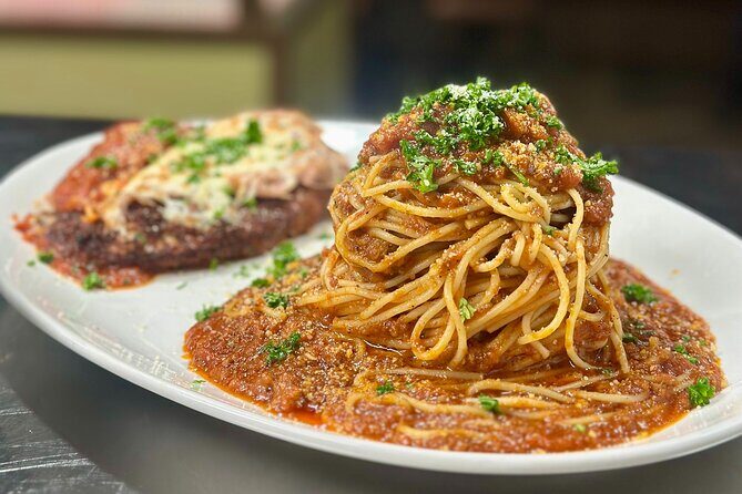 VIP Vancouver Highlights Tour with Dinner - Discovering Vancouver Through the Tour