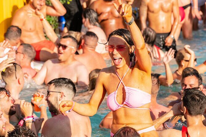 VIP Vegas Pool Crawl: Drinks, Entry & Party Bus - Practical Details and Tips for Booking