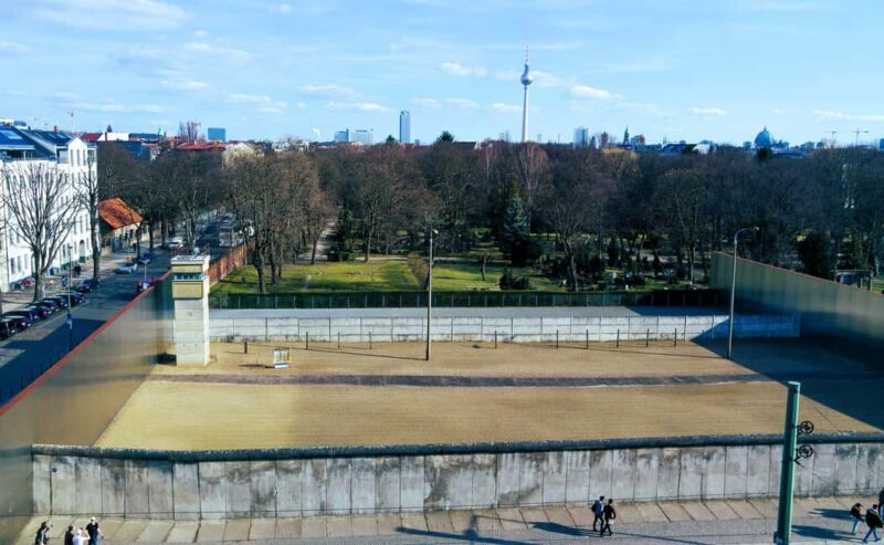 VIP Warnemünde-Berlin: Private Shore Excursion with a Van - Final Thoughts