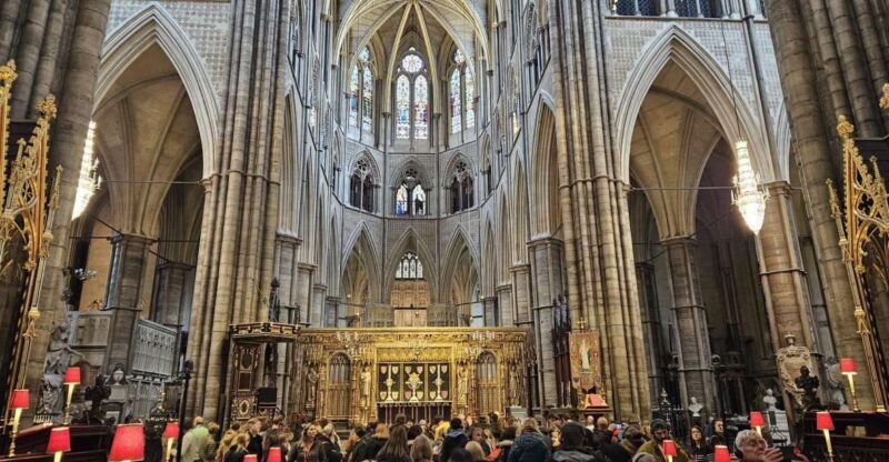 VIP Westminster Abbey & Upper Gallery and Buckingham Palace - How the Experience Feels