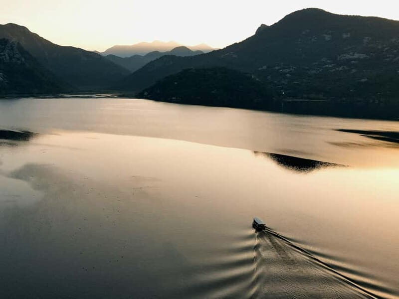 Virpazar: Lake Skadar Sunset Boat Cruise with Wine Tasting - Swimming and Refreshments