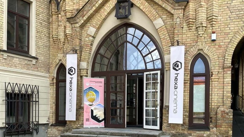 Virtual reality movie - experience I AM LITHUANIA - Exploring "I AM LITHUANIA": A Deep Dive