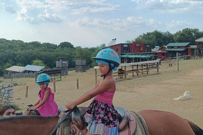 Visit a Farm and Horseback Riding in Nature - What Does the Cost Cover and Is It Worth It?