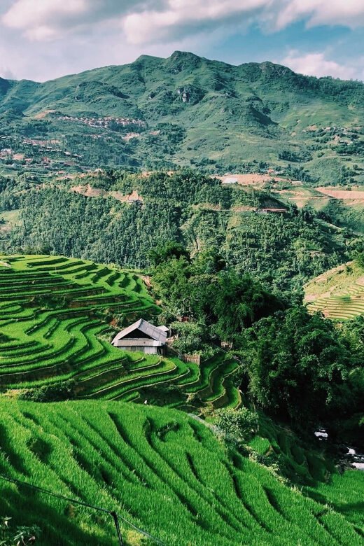 Visit all place in Sapa by car (Start from Ha Noi by bus) - An In-Depth Look at the Tour Experience