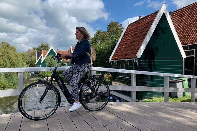Visit Amsterdam Countryside with windmills by bike - An In-Depth Look at the Tour Experience