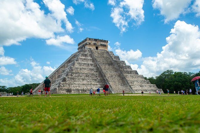 Visit Chichén Itzá from Cancun or Riviera Maya; Lunch and Cenote - What the Tour Covers and Its Structure