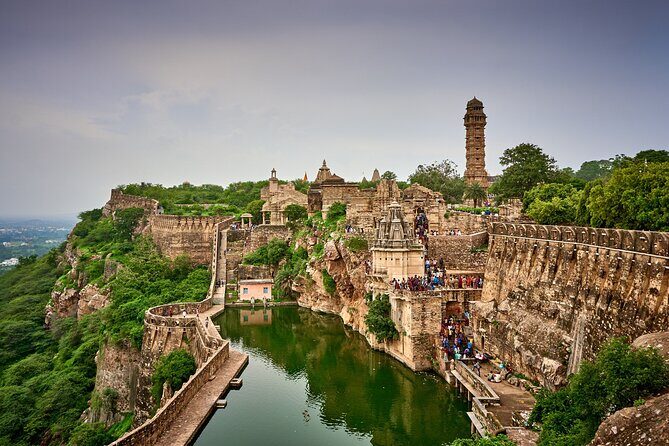Visit Chittorgarh Fort with Udaipur Drop from Pushkar with Guide - What Travelers Are Saying