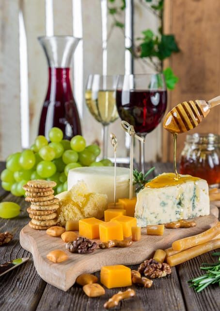Visit family farm and enjoy cheese degustation - Key Points