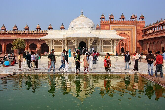Visit Fatehpur Sikri and Chand Baori with Jaipur Drop from Agra. - Authenticity and Authentic Experiences