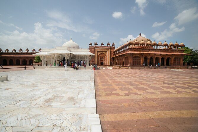 Visit Fatehpur Sikri and Chand Baori with Jaipur Drop from Agra. - The Sum Up