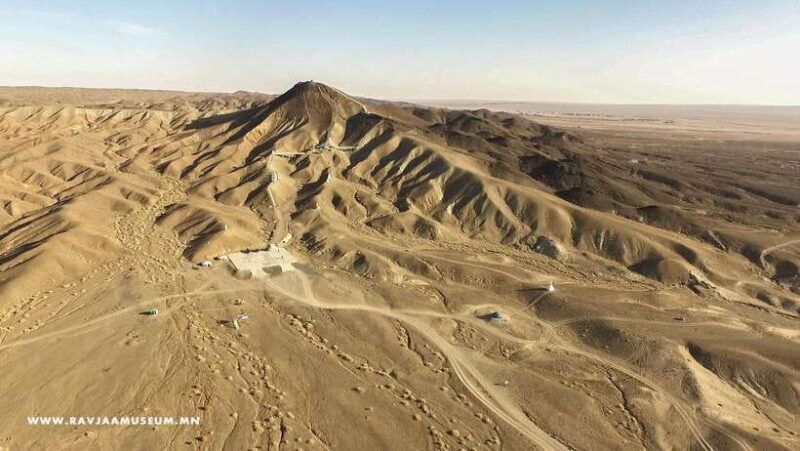 Visit Great Gobi attractions in 3 day /Full adventure - Key Points