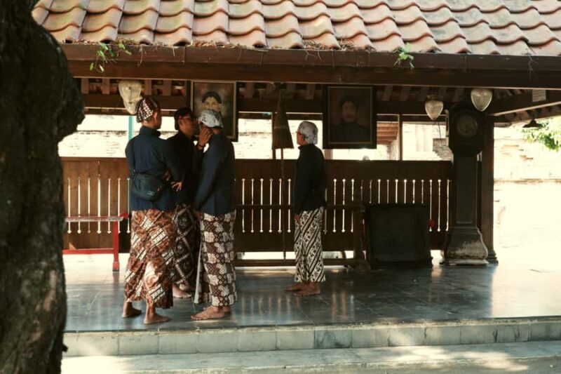 Visit Kotagede: Journey Through the Living Culture - An In-Depth Look at the Tour Experience