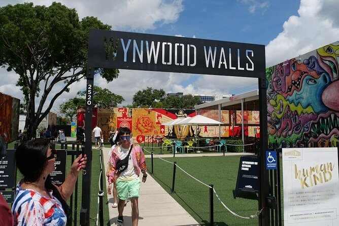 Visit Miami in French - Navigating Miamis Neighborhoods — What to Expect