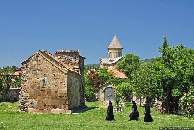 Visit Mtskheta Gori and Uplistsikhe from Tbilisi - What Makes This Tour Stand Out?