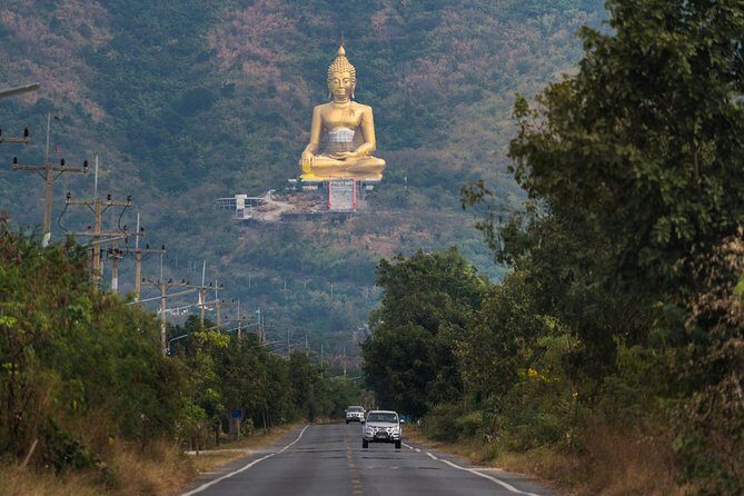 Visit of Lopburi, the monkey's city, from Bangkok with your English-speaking guide - Frequently Asked Questions